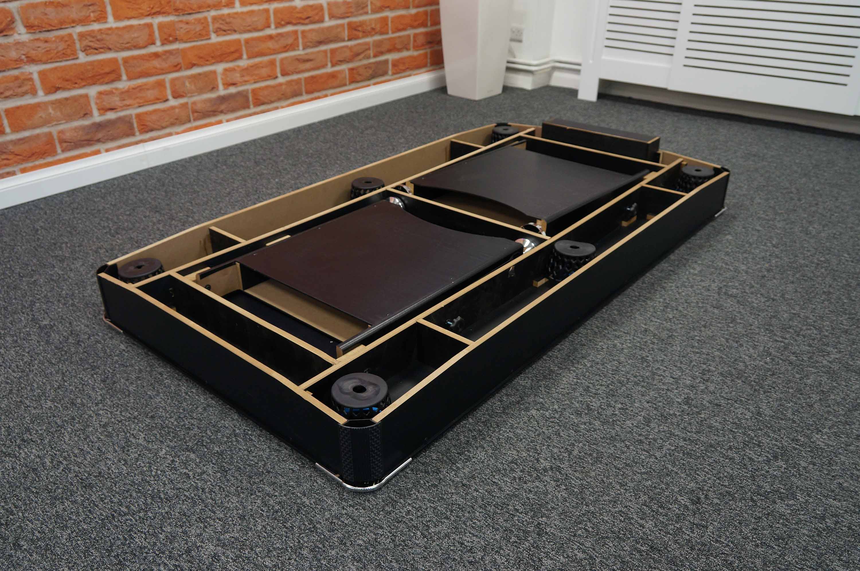 Signature Stewart Folding Leg Pool Table – Man Cave Geek