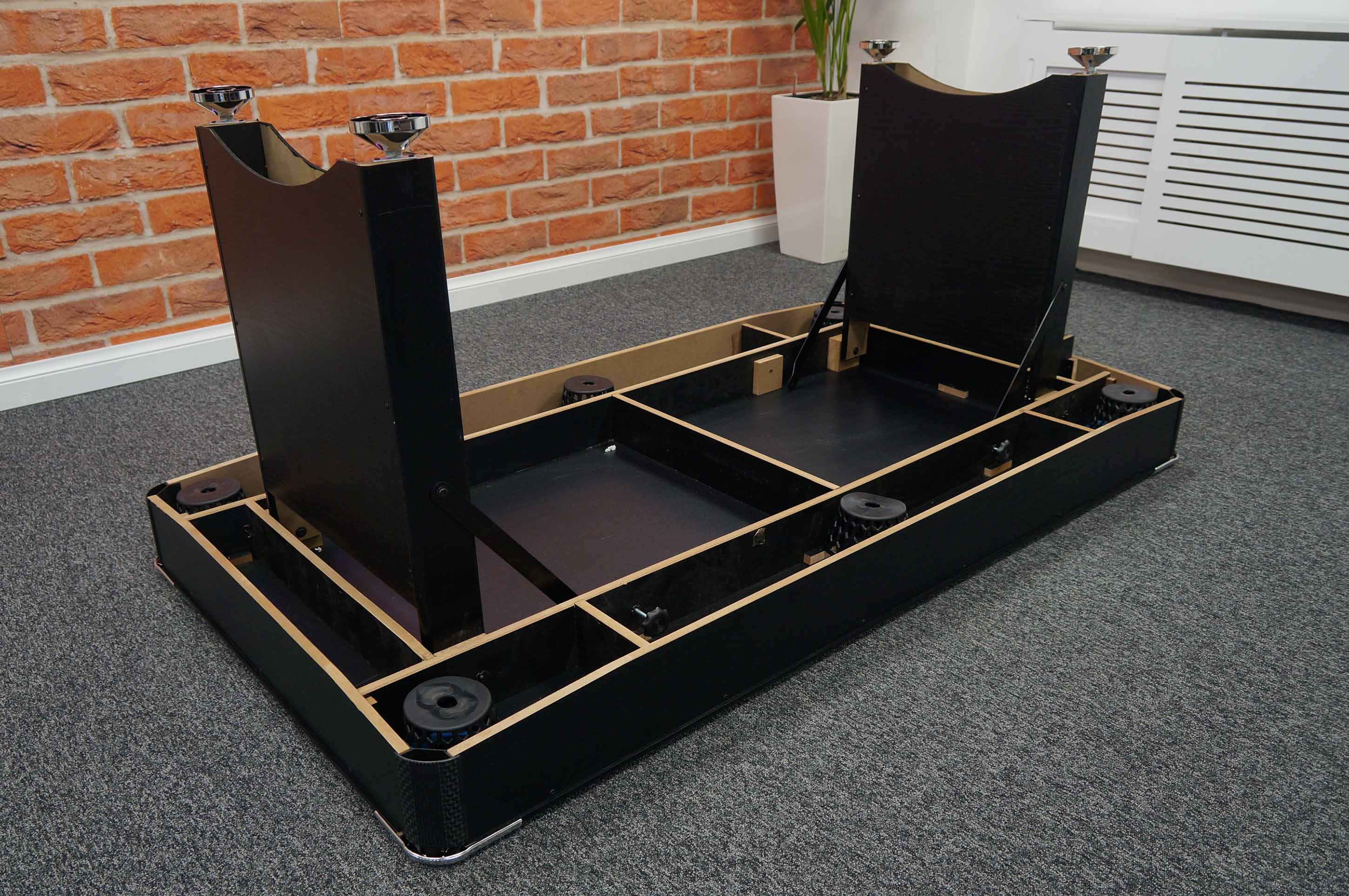 Signature Stewart Folding Leg Pool Table – Man Cave Geek